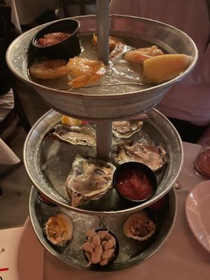 KINGS TAVERN - Updated January 2026 - 137 Photos & 130 Reviews - 313 W ...