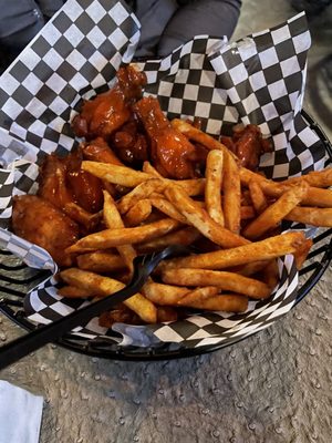 JULZ - Updated December 2025 - 38 Photos & 25 Reviews - 7719 Crittenden ...