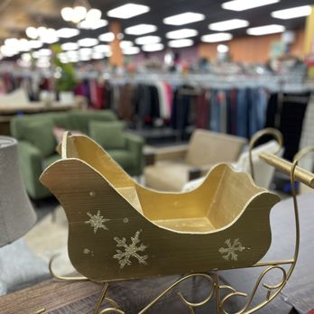 TURN STYLE CONSIGNMENT - Updated November 2025 - 21 Photos & 28 Reviews ...