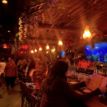 STRAY PIRATE - TROPICAL COCKTAILS AND EFFECTS - Updated November 2024 ...