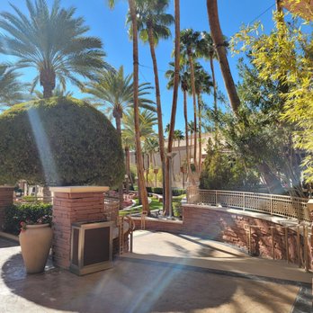 RED ROCK POOL - Updated September 2025 - 117 Photos & 68 Reviews ...