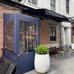 YVES - Updated May 2026 - 214 Photos & 120 Reviews - 385 Greenwich St ...