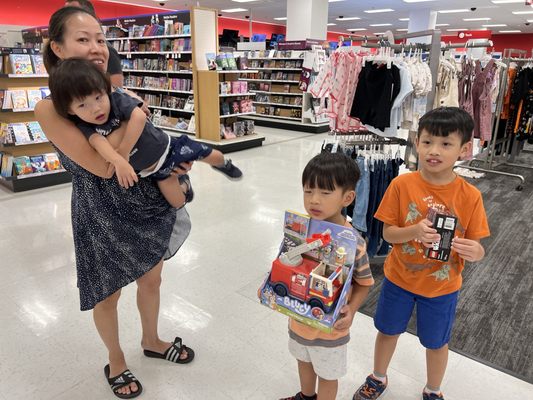 TARGET - Updated December 2025 - 63 Photos & 64 Reviews - 857 Baltimore ...