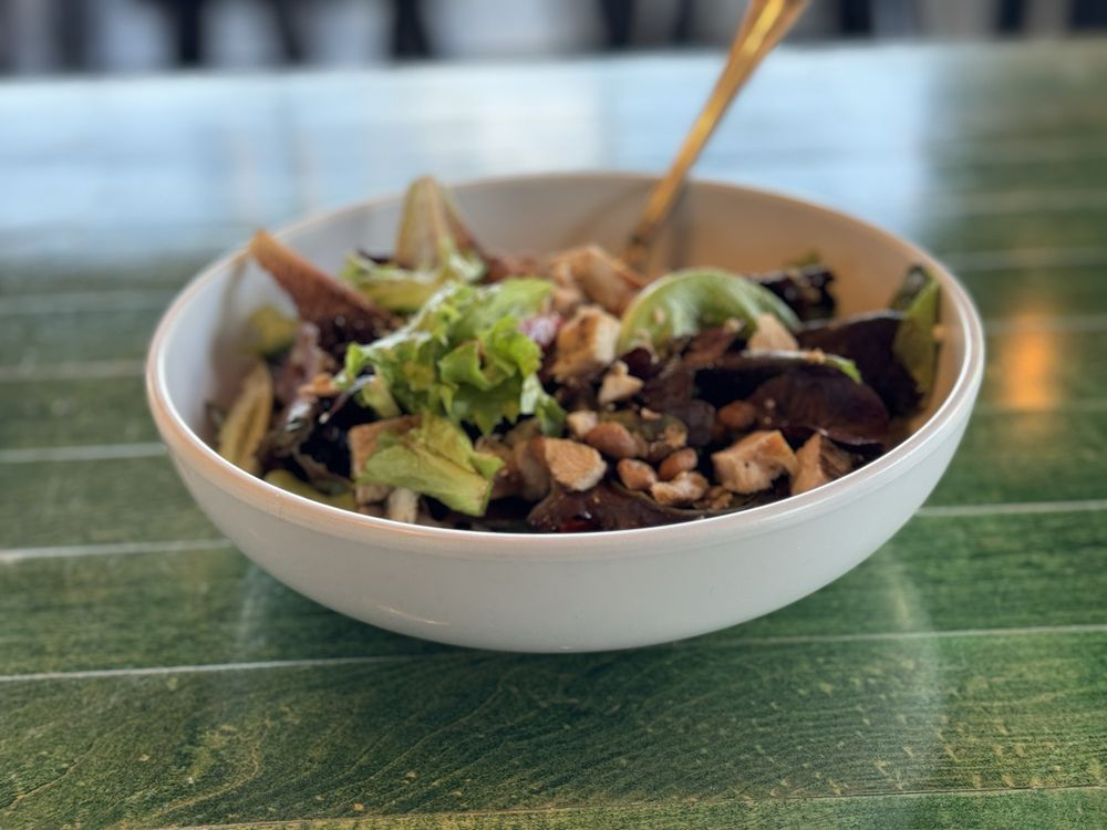 SNAPPY SALADS - Updated October 2025 - 116 Photos & 238 Reviews - 5915 ...