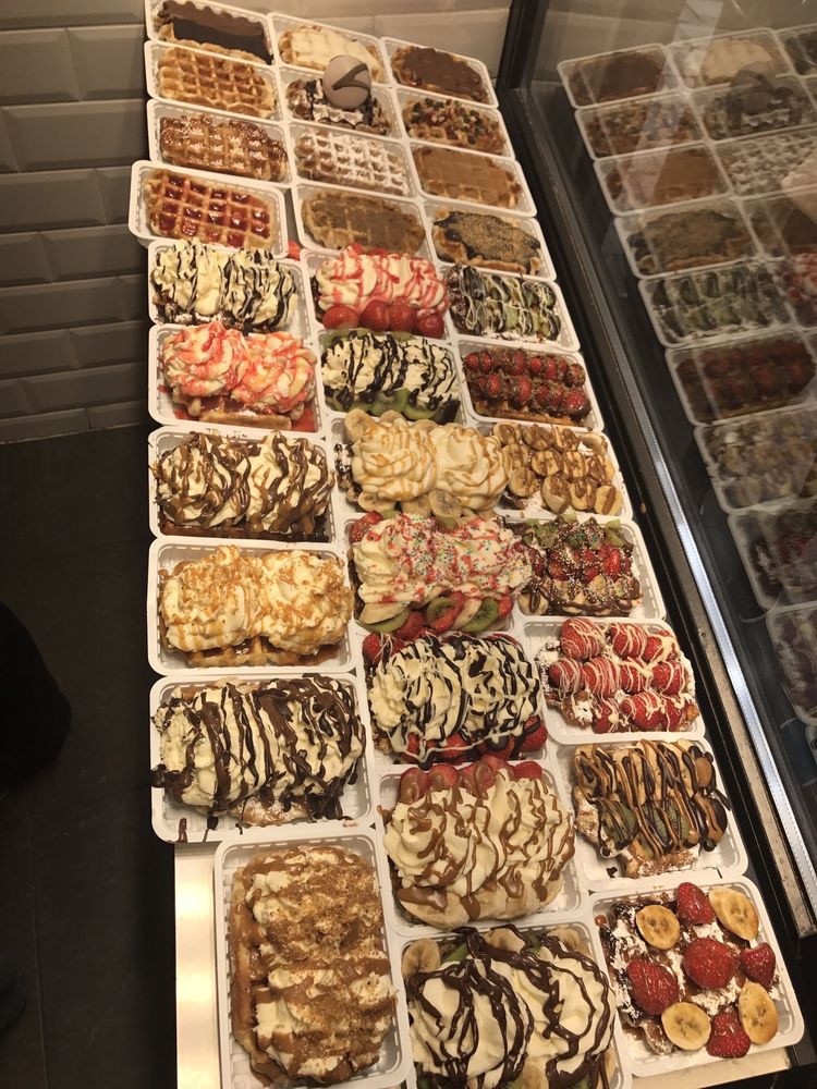 WAFFLE PLANET - Rue Charles Buls, Brussels, Région de Bruxelles ...