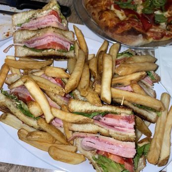 SHELLY PIE - Updated December 2025 - 162 Photos & 270 Reviews - 912 ...