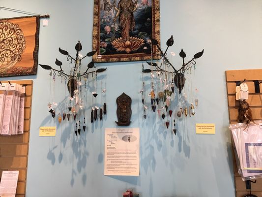 AKASHA’S DEN - Updated December 2025 - 102 Photos - 430 Speers Road ...