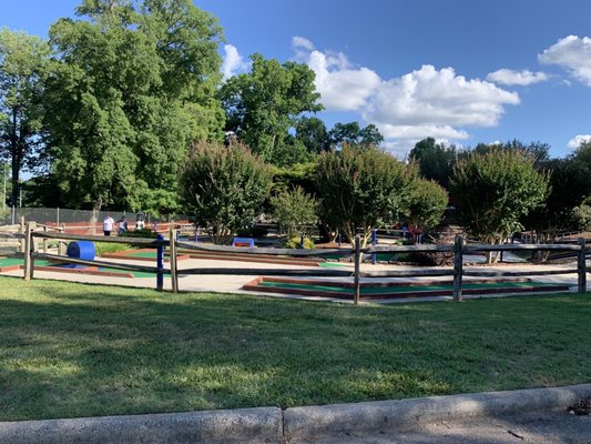 HIGH POINT CITY LAKE PARK - 29 Photos & 10 Reviews - Parks - 602 W Main ...