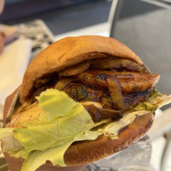 BURGER KOOK - Updated October 2025 - 239 Photos & 89 Reviews - 5114 ...