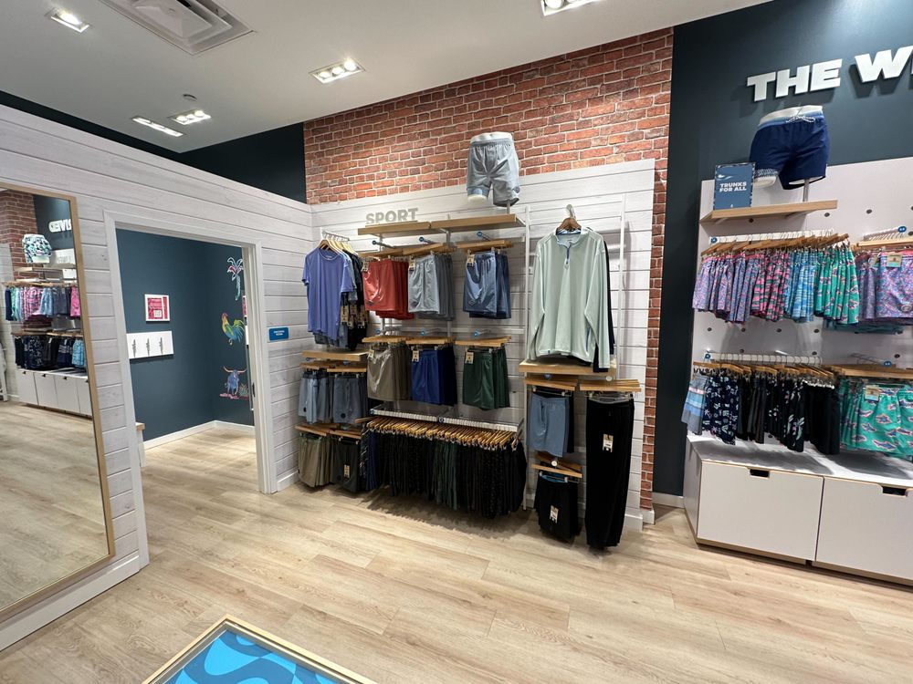 CHUBBIES - Updated January 2025 - 323 Grand Ave E, Southlake, Texas ...