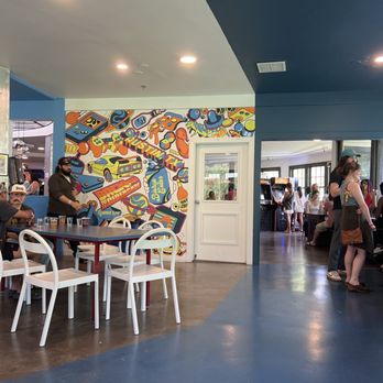 CIDERCADE AUSTIN - Updated May 2025 - 768 Photos & 494 Reviews - 600 E ...