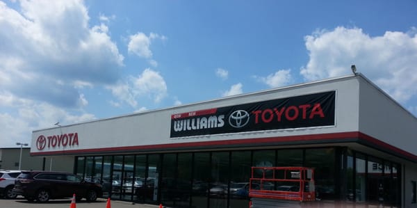 WILLIAMS TOYOTA OF ELMIRA - Updated January 2026 - 39 Photos & 11 ...