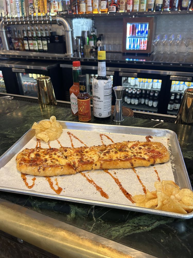 BAR W - Updated September 2024 - 23 Photos - 2926 Maple Ave, Dallas ...