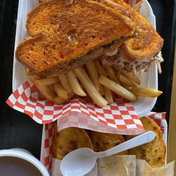 BIRRIERIA LITTLE TIJUANA - Updated April 2025 - 487 Photos & 716 ...