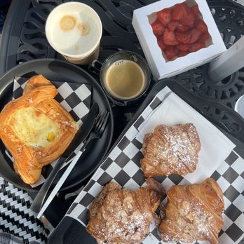 BAKERY-X - 124 Photos & 40 Reviews - 5840 Grand Oro Ln, Wesley Chapel ...