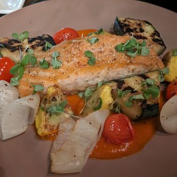 THE ROXY ENCINITAS - Updated June 2024 - 441 Photos & 662 Reviews - 517 ...