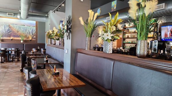 LOCO MEXICAN RESTAURANT & CANTINA - Updated August 2025 - 370 Photos ...