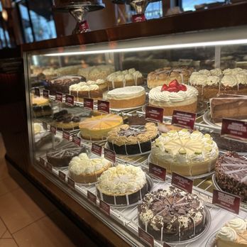 THE CHEESECAKE FACTORY - Updated January 2026 - 1794 Photos & 1553 ...