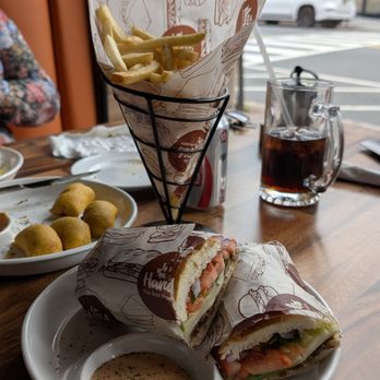 AROMA DE CAFE - Updated December 2025 - 20 Photos - 227 Franklin Ave ...