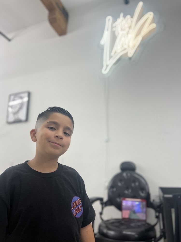 THE LAB - Updated December 2025 - 20 Photos & 17 Reviews - 2079 E 15th ...