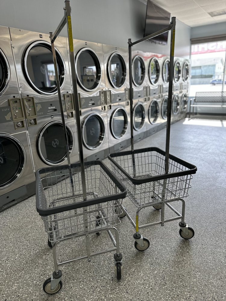 REFRESH LAUNDRY - Updated December 2025 - 61 Photos & 33 Reviews - 412 ...