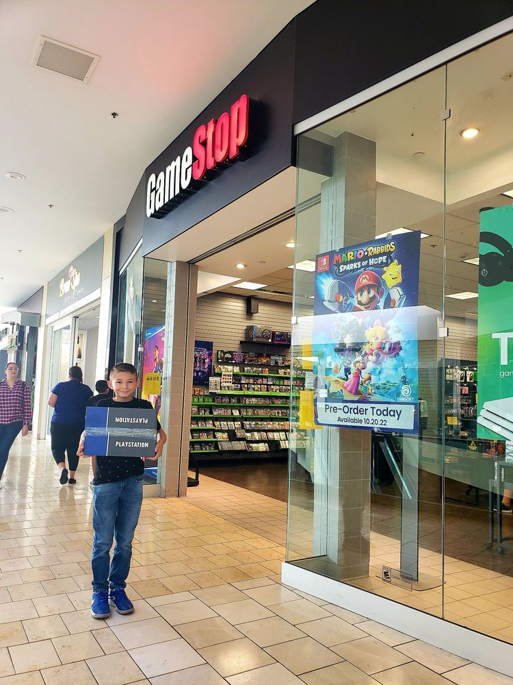 GAMESTOP - Updated October 2025 - 19 Reviews - 3030 Plaza Bonita Rd ...