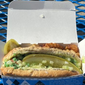 SUPERDAWG DRIVE-IN Chicago, IL - Updated November 2024 - 1418 Photos ...