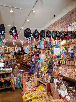 ROCKET FIZZ VENTURA - 241 Photos & 77 Reviews - Candy Stores - 315 E ...