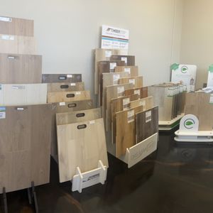 SOUTHERN CARLSON - Updated May 2025 - 13 Photos - 5849 W Schulte Rd ...