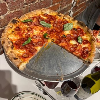 OAKWOOD PIZZA BOX - Updated November 2024 - 168 Photos & 263 Reviews ...