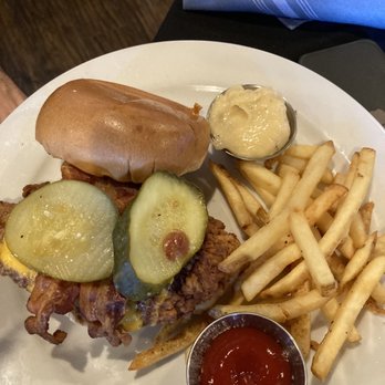 SKIPJACK DINING - Updated May 2024 - 98 Photos & 144 Reviews - 401 ...