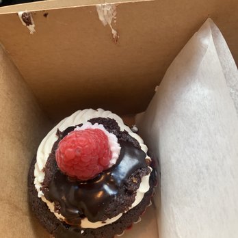 MAXIMUM ZEN - Updated January 2026 - 12 Photos & 13 Reviews - 318 Davis ...