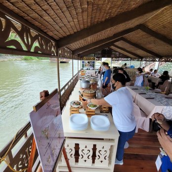 LOBOC RIVERWATCH FLOATING RESTO - Updated December 2025 - 73 Photos ...