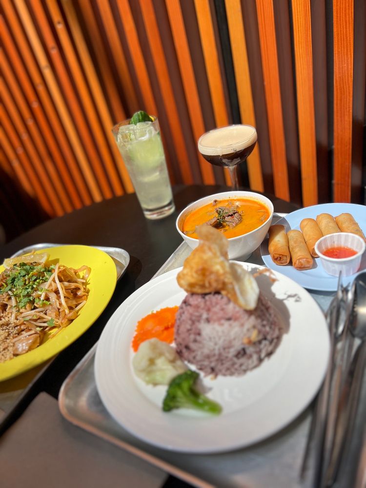 SEVEN DIALS MARKET - Updated January 2026 - 173 Photos & 57 Reviews ...