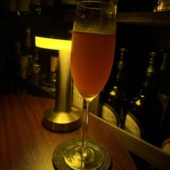 SWIZZLE RUM BAR & DRINKERY - Updated May 2024 - 367 Photos & 198 ...