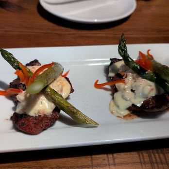 OSWEGO GRILL - Updated July 2025 - 260 Photos & 174 Reviews - 9073 SE ...