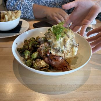 CRIBBS KITCHEN - MOORE - Updated October 2025 - 61 Photos & 74 Reviews ...