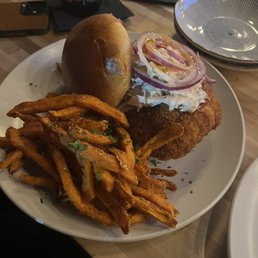 SHINERS ON THE LEVEE - Updated July 2025 - 186 Photos & 100 Reviews - 1 ...