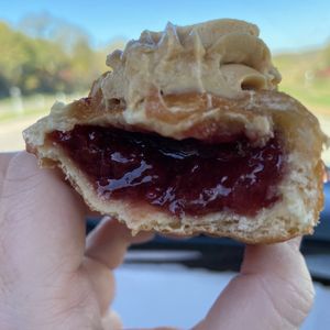 HANISCH BAKERY & COFFEE SHOP - 130 Photos & 112 Reviews - 410 W 3rd St ...