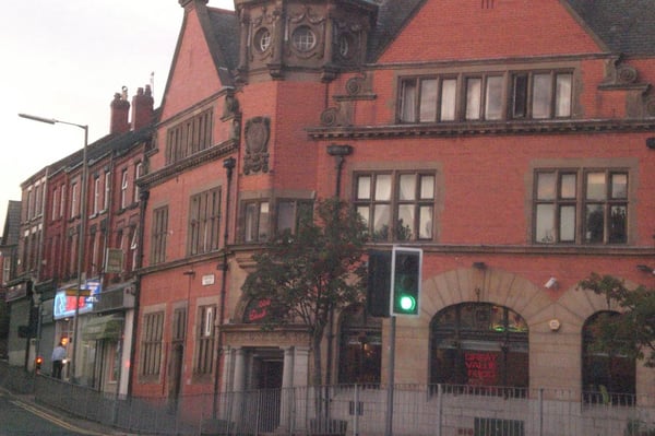 THE OLD BANK BAR - Updated July 2024 - 301 Aigburth Road, Liverpool ...