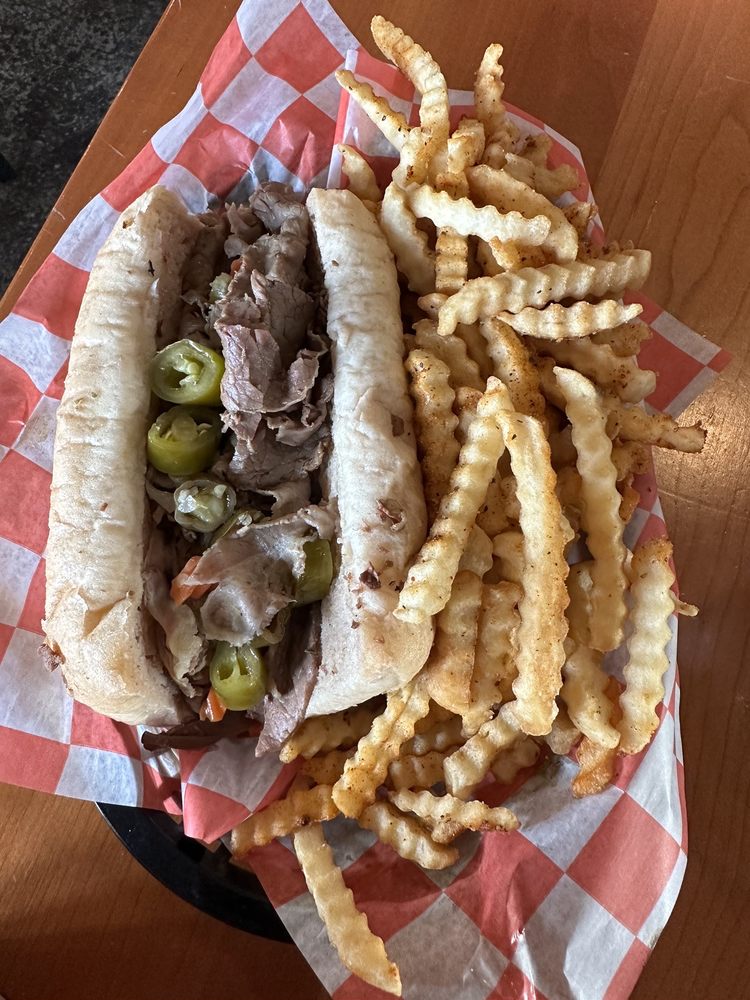 CHICAGO BEEF JOINT - 27 Photos & 15 Reviews - 822 Ottawa Ave NW, Grand ...