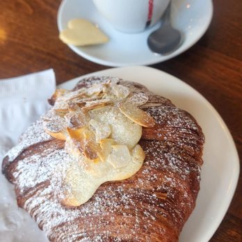 ANGELO ELIA THE BAKERY BAR - Updated August 2024 - 509 Photos & 230 ...