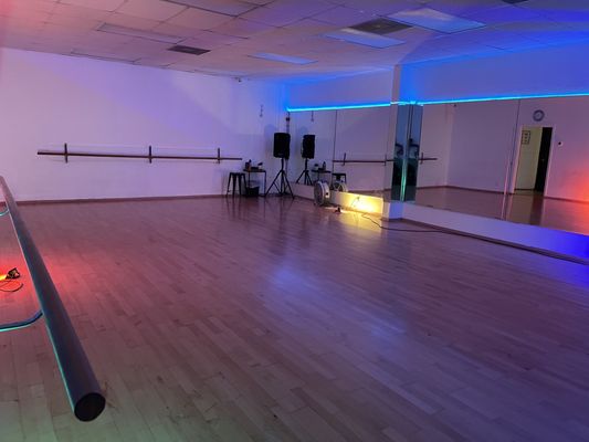 EPICENTER - ARTS + ENTERTAINMENT - Updated February 2025 - 110 Photos ...