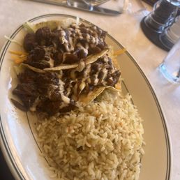 VILLAGE TAVERN - Updated October 2025 - 89 Reviews & 174 Photos - 4140 ...