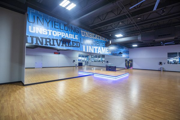 EŌS FITNESS - Updated January 2026 - 63 Photos & 290 Real Reviews ...