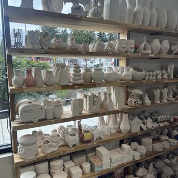 CREATIVE HANDS STUDIO - Updated October 2025 - 130 Photos & 101 Reviews ...