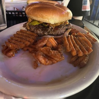 UNCLE JACK’S BAR & GRILL - Updated July 2025 - 45 Photos & 51 Reviews ...