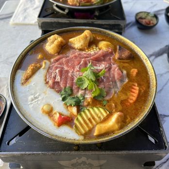 J POT MINI HOT POT & BAR - Updated November 2024 - 1365 Photos & 786 ...