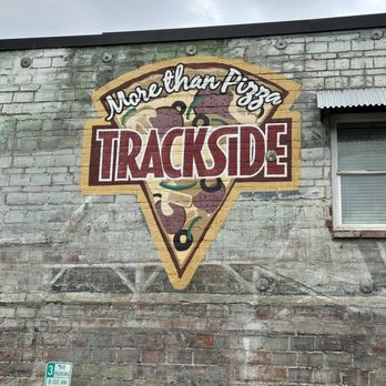 TRACKSIDE PIZZA - Updated March 2025 - 80 Photos & 141 Reviews - 1114 ...