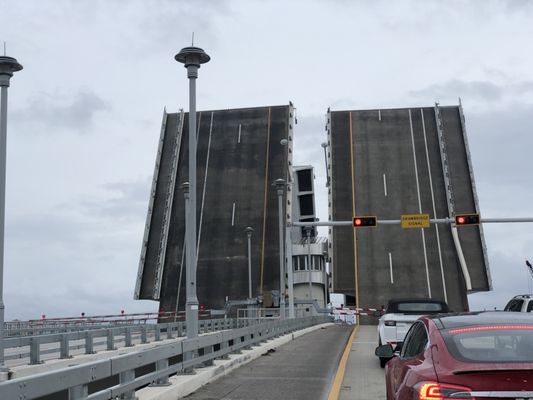 17TH STREET CAUSEWAY DRAWBRIDGE - Updated May 2024 - 40 Photos & 13 ...